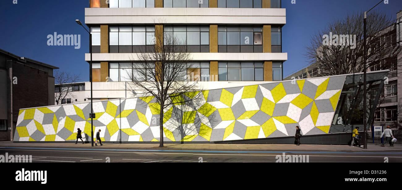 Penrose tiling hi-res stock photography and images - Alamy