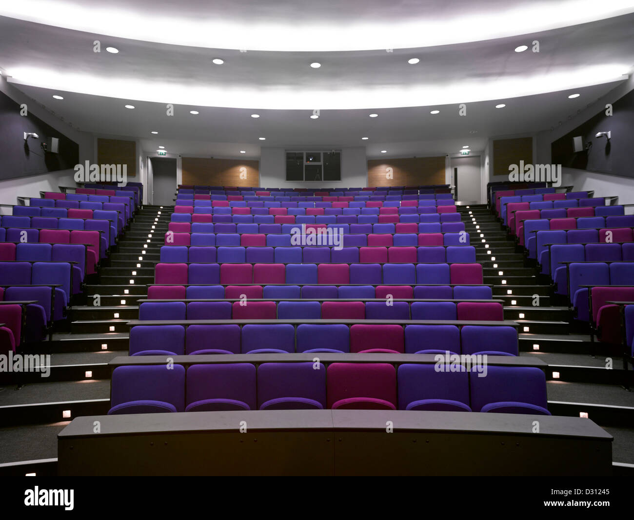 Queen Mary Building, University of London School of Maths, London ...