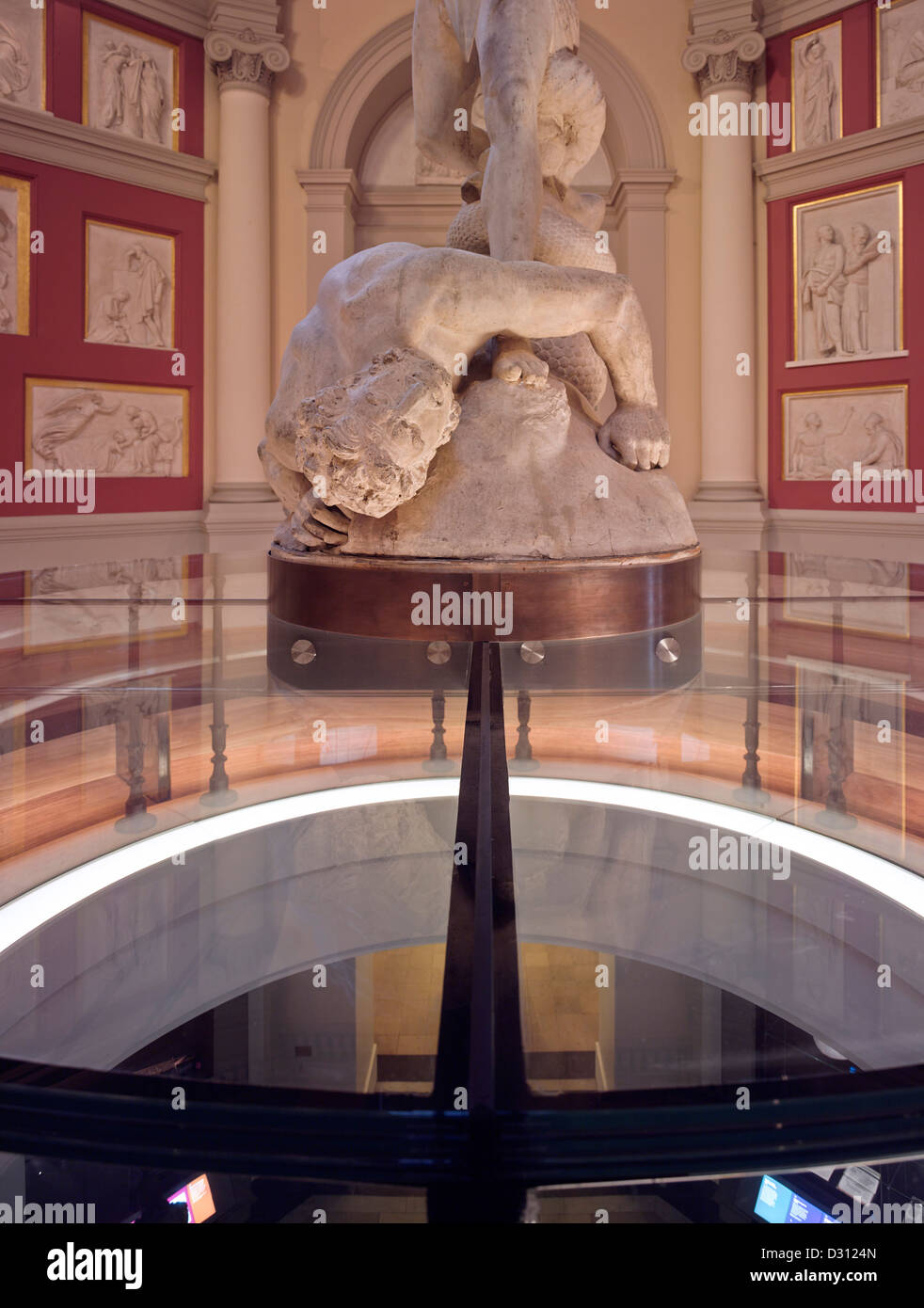 Ucl octagon building hi-res stock photography and images - Alamy