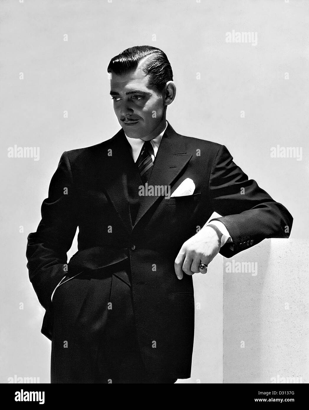 Clark gable 1930s portrait hi-res stock photography and images - Alamy