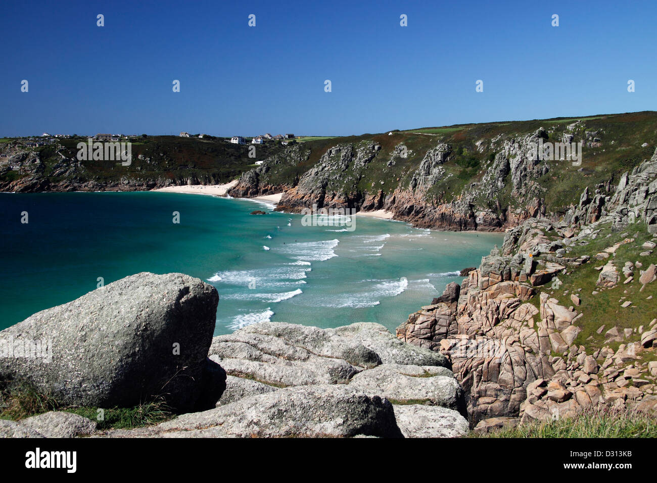Sandy beach south coast cornwall hi-res stock photography and images ...
