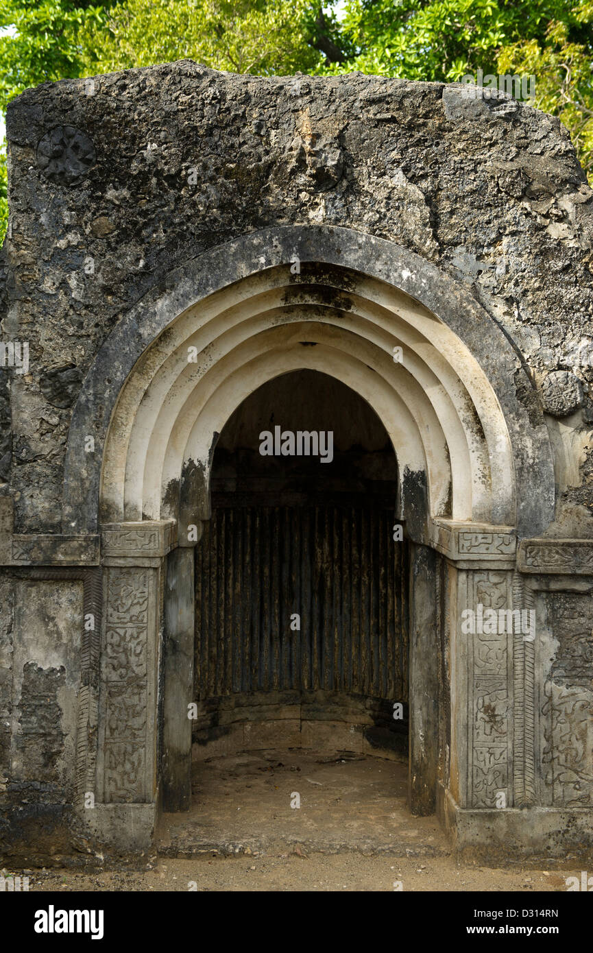 Mnarani ruins hi-res stock photography and images - Alamy