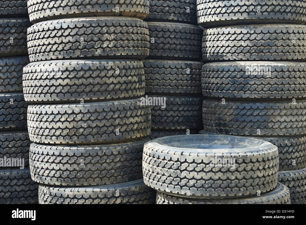 Auto stack hi-res stock photography and images - Alamy