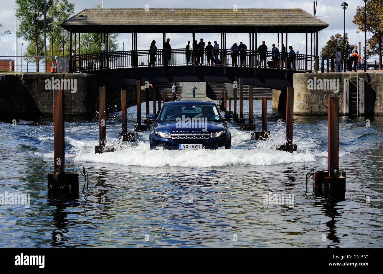 Rangerover High Resolution Stock Photography and Images - Alamy