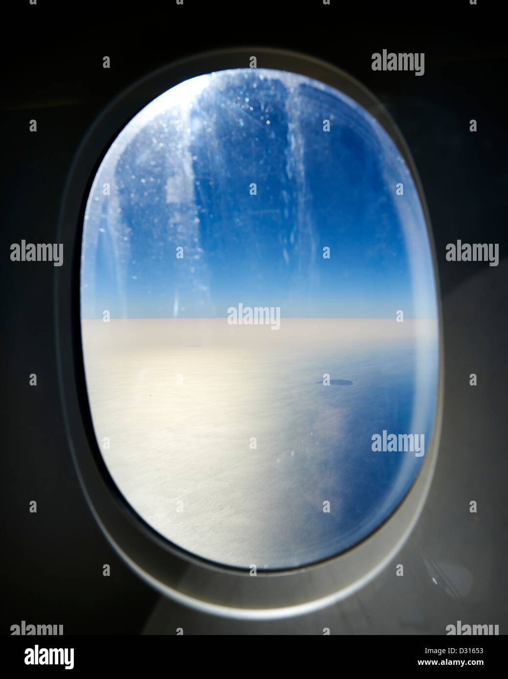 Water and ocean seen from an airplane window Stock Photo - Alamy