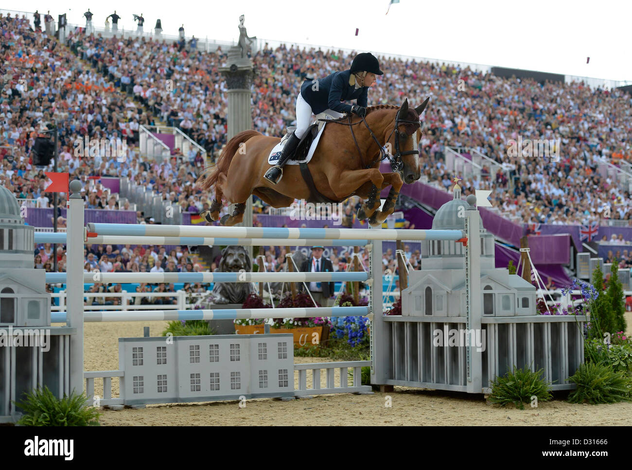Edwina tops alexander hi-res stock photography and images - Alamy
