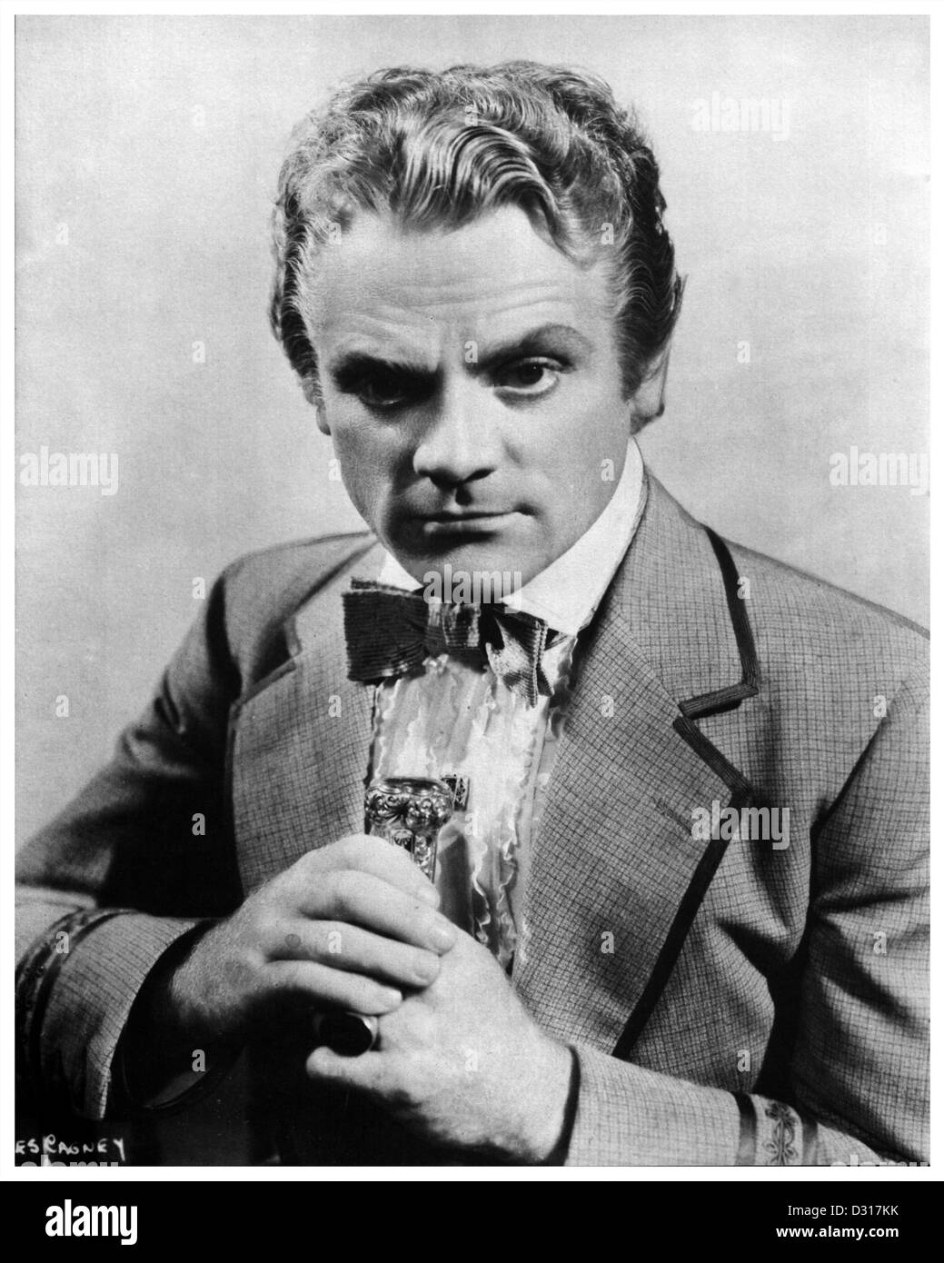 James cagney portrait hi-res stock photography and images - Alamy