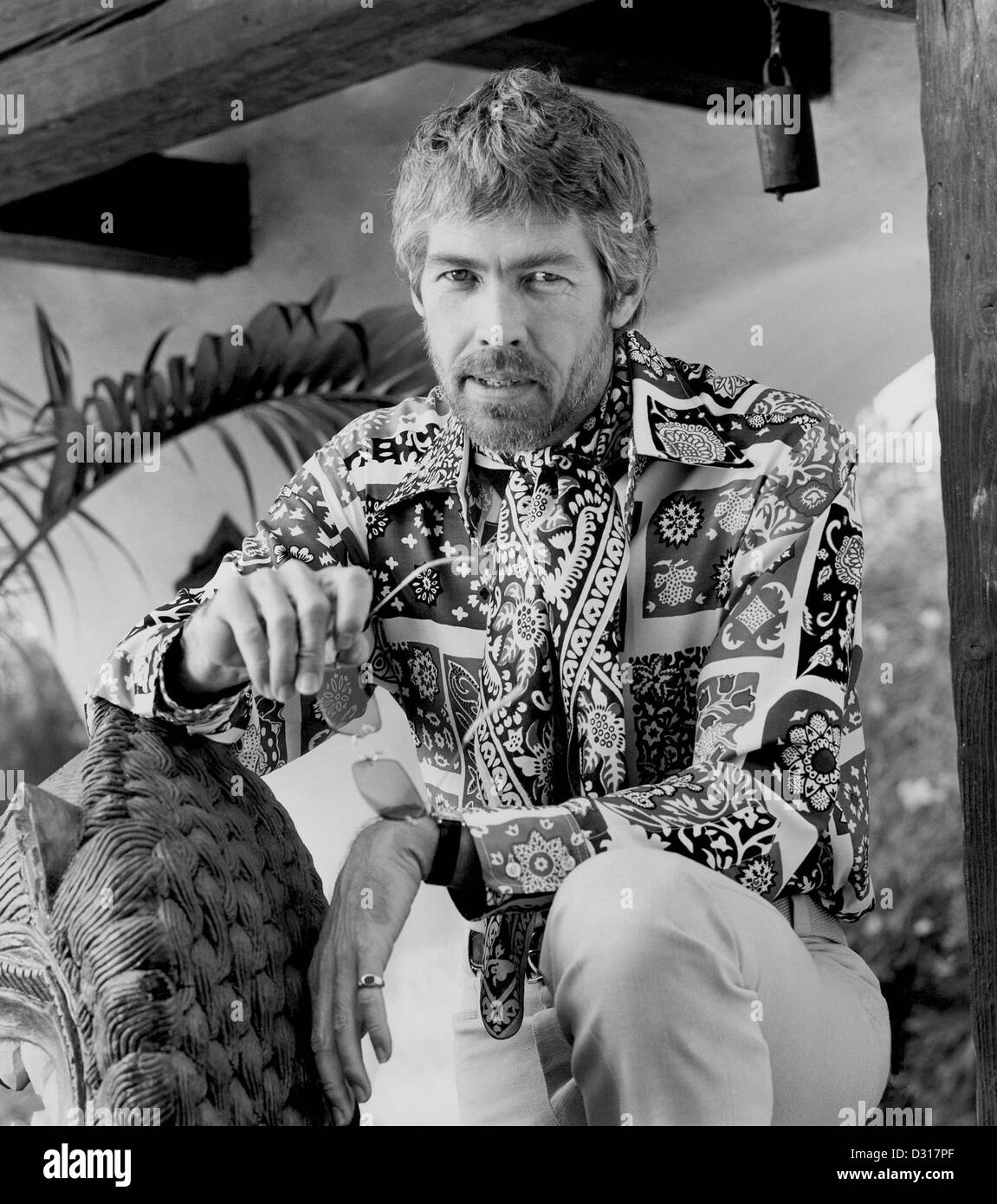 James coburn hi-res stock photography and images - Alamy