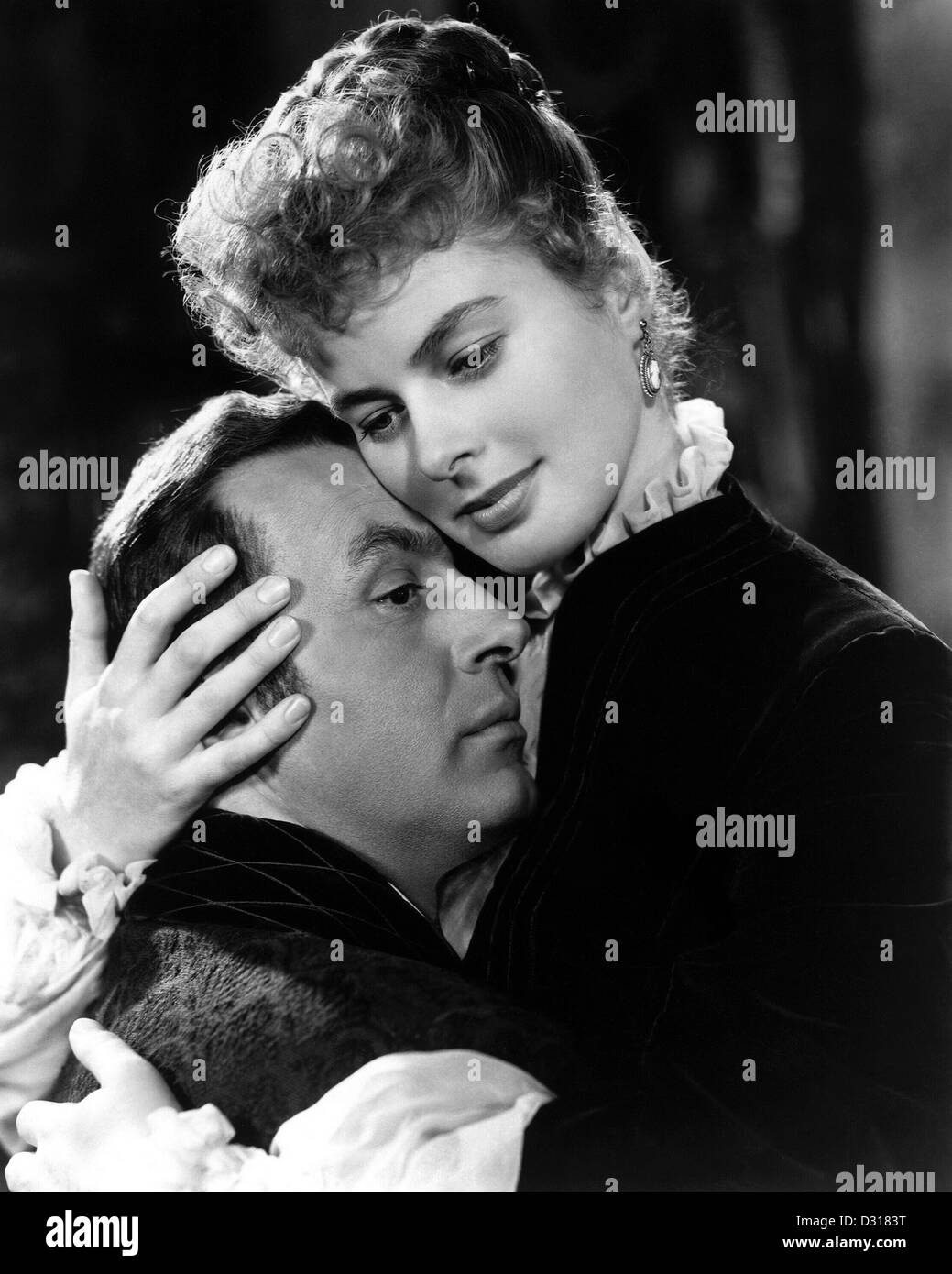 Gaslight 1944 ingrid bergman hi-res stock photography and images - Alamy