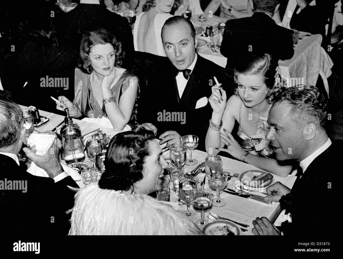 Charles boyer hi-res stock photography and images - Alamy