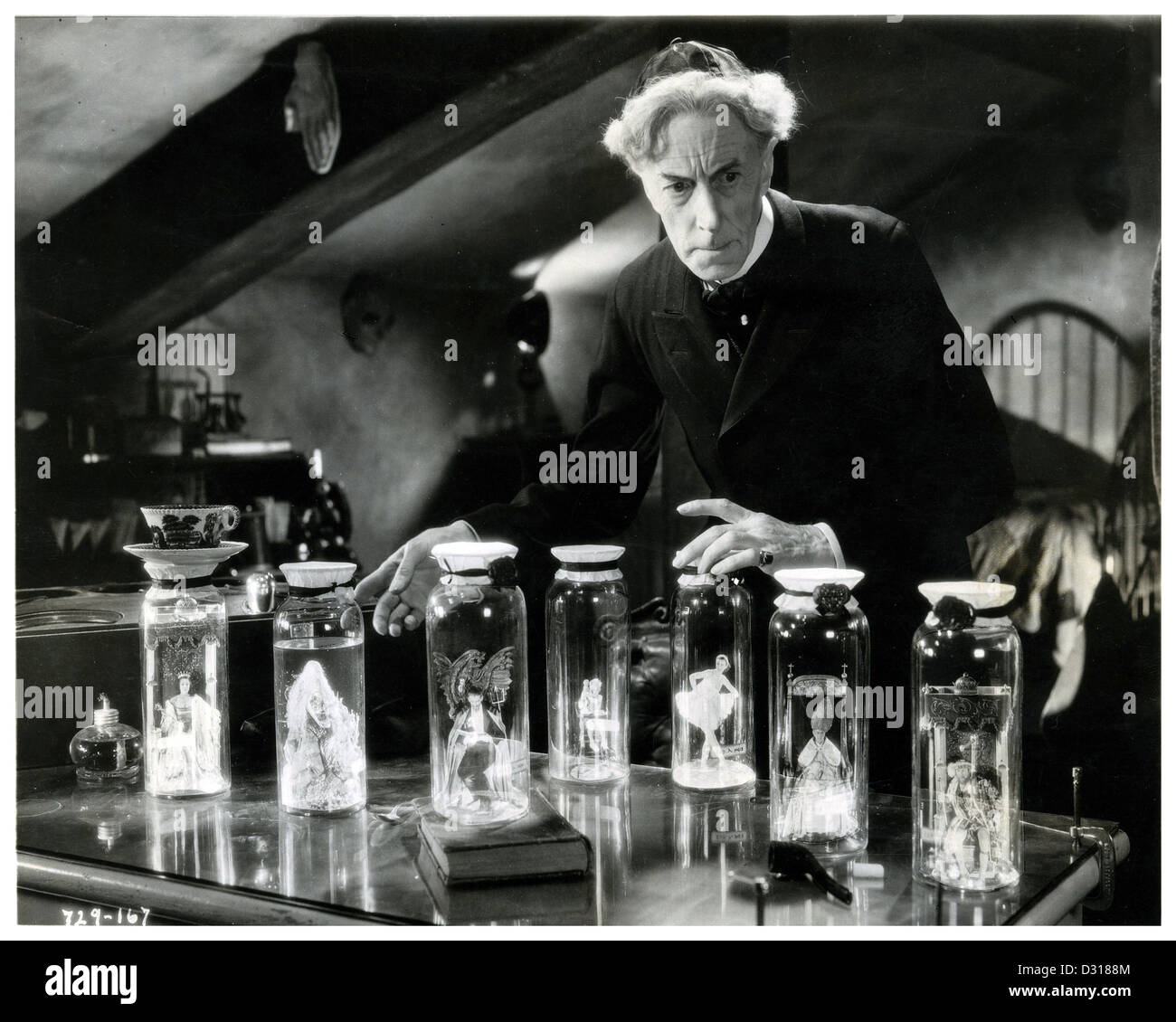 Bride of Frankenstein Stock Photo - Alamy