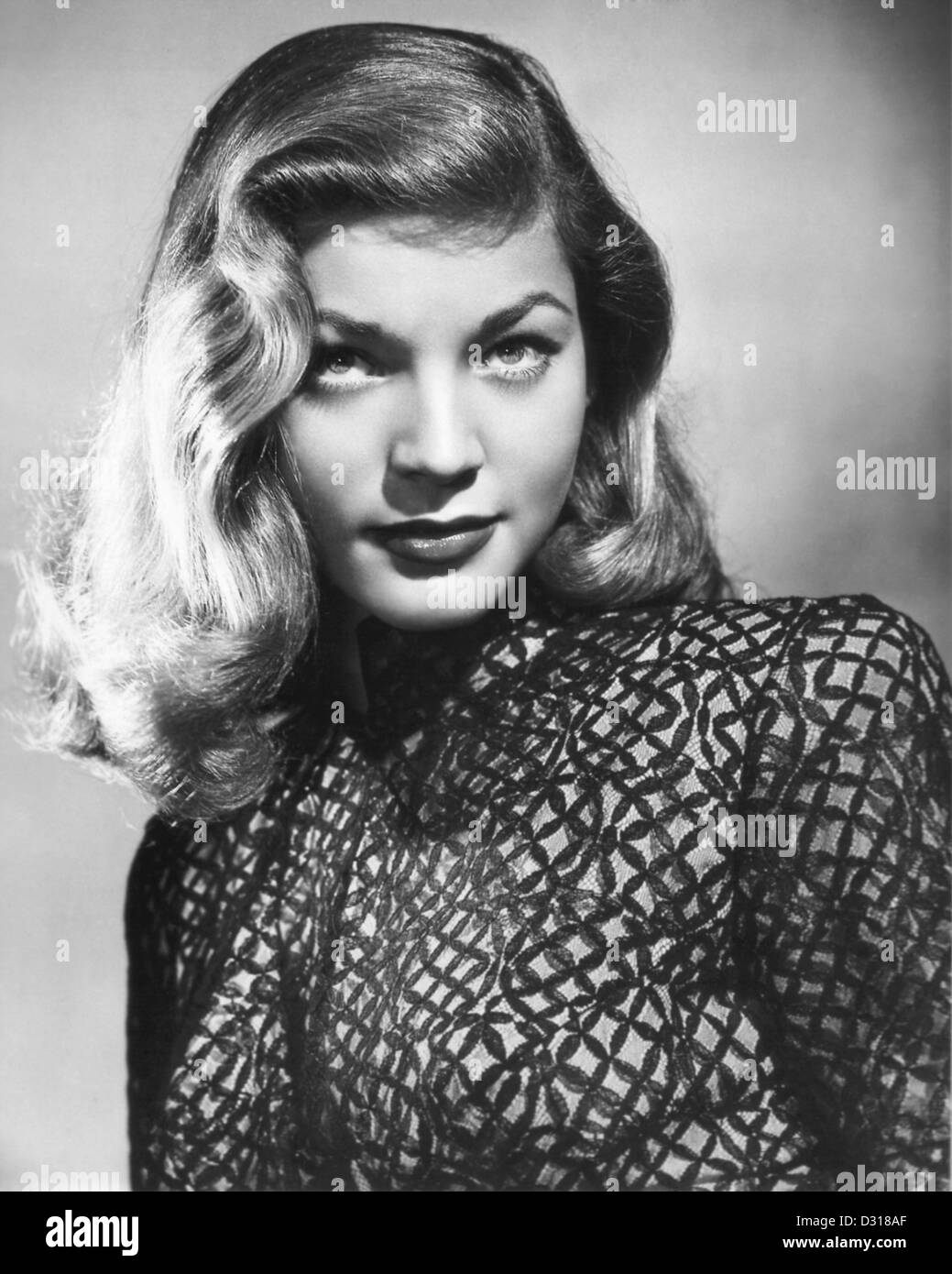 Bacall 1944 hi-res stock photography and images - Alamy
