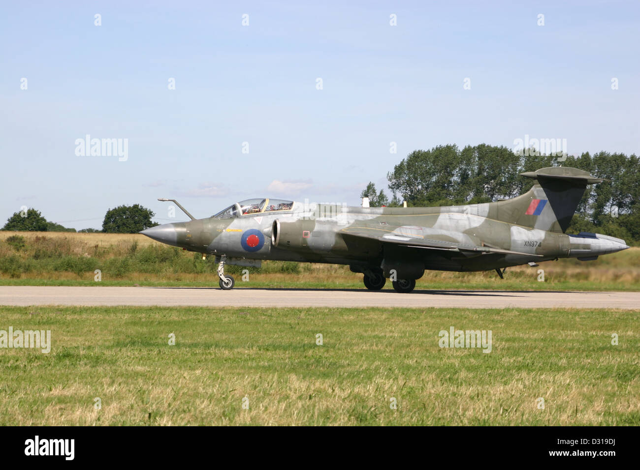 Raf buccaneer fighter jet hi-res stock photography and images - Alamy