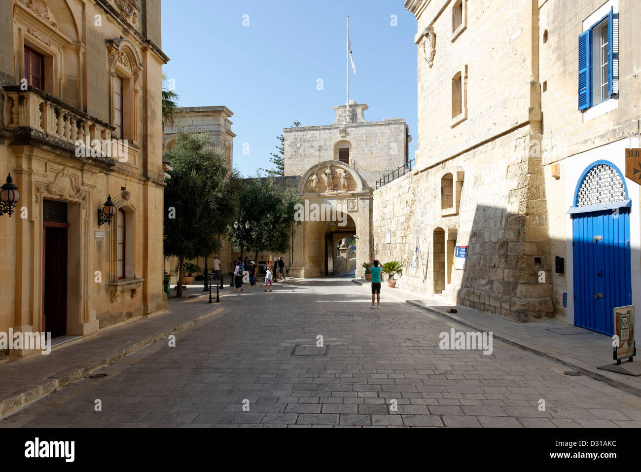 Medieval walled citadel city of Mdina Malta Stock Photo - Alamy