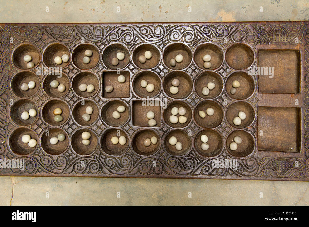 Bao game, Lamu, Lamu Archipelago, Kenya Stock Photo - Alamy