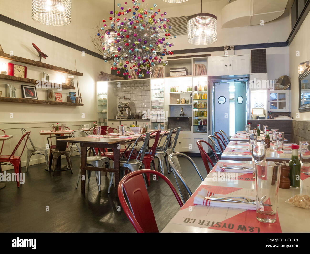 Informal restaurant hi-res stock photography and images - Alamy