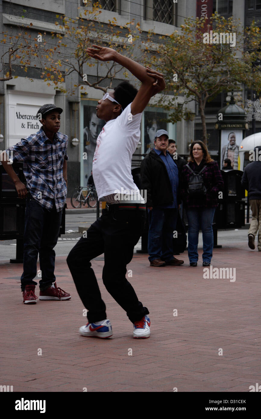 street performance in San Francisco North America Stock Photo - Alamy