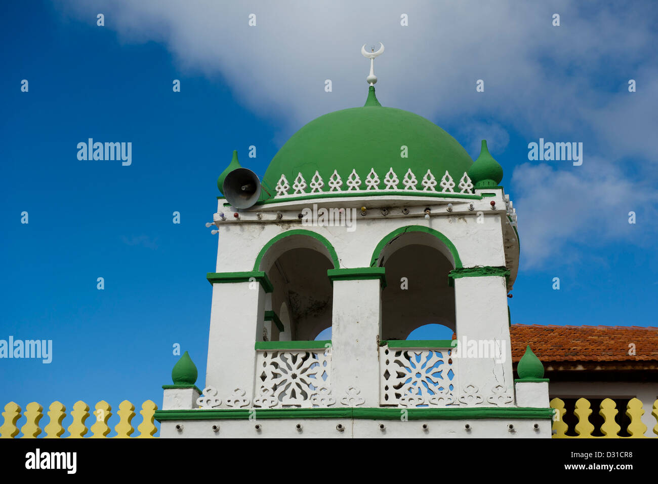 Swahili Architecture Mosque High Resolution Stock Photography and ...