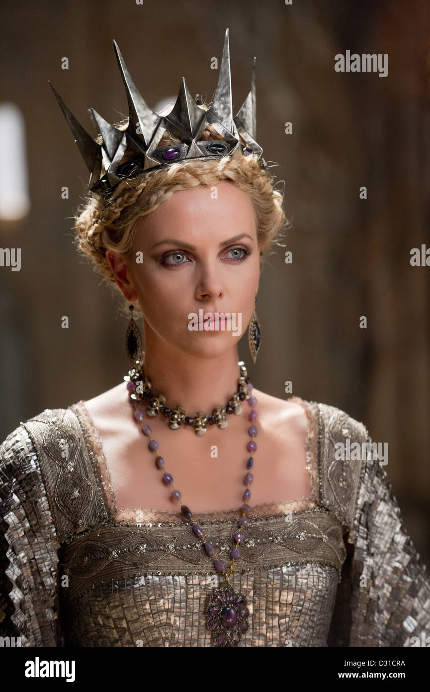 Snow White and the Huntsman Stock Photo - Alamy