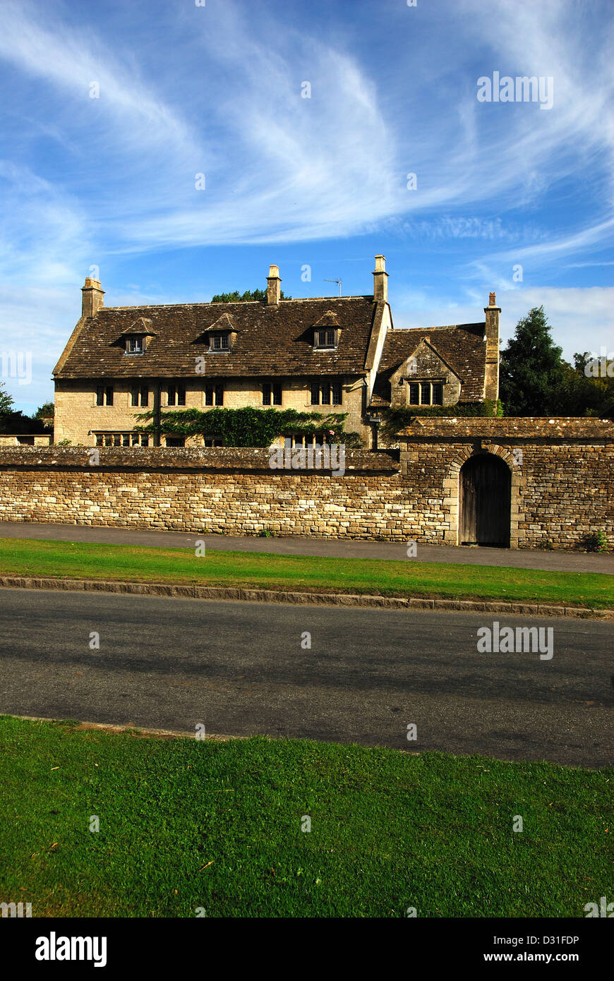 A view of the village of Biddlestone Wiltshire Stock Photo - Alamy