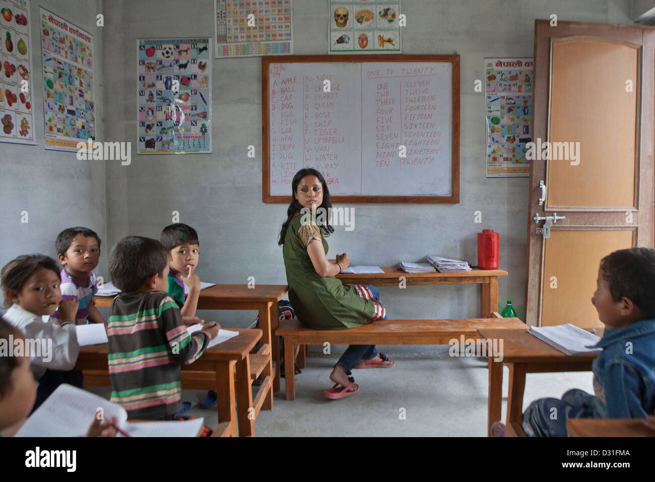 Nepal school hi-res stock photography and images - Alamy
