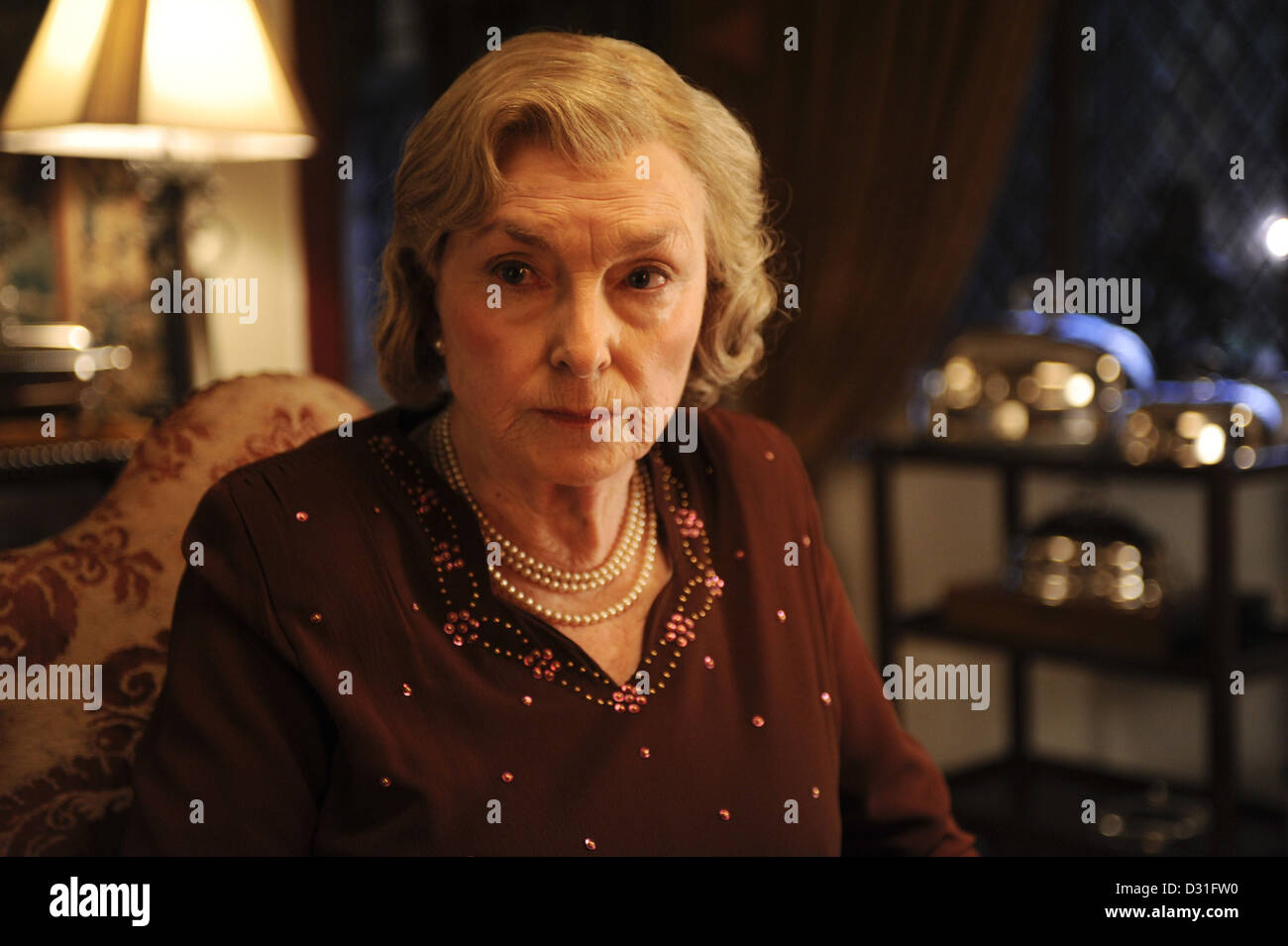 Barbara jefford hi-res stock photography and images - Alamy