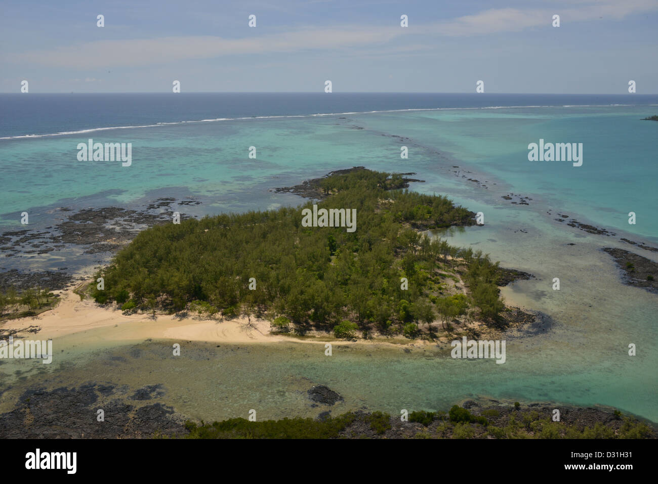A coral reef off the island of Mauritius Stock Photo - Alamy