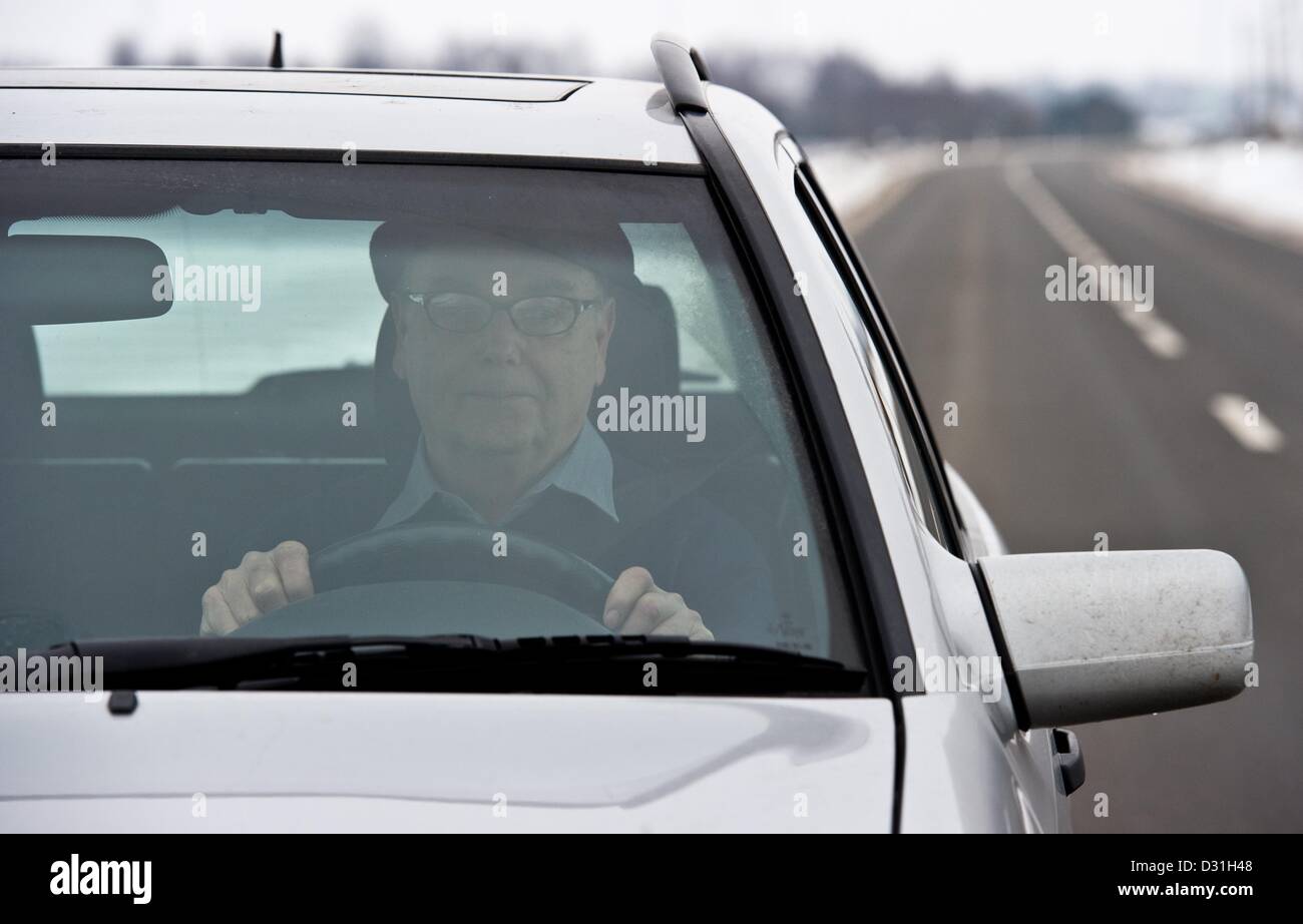 ILLUSTRATION - An illustrated picture shows the 67-year-old retiree Uwe ...