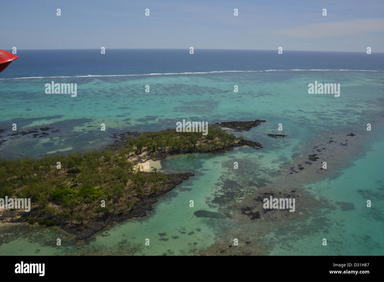 A coral reef off the island of Mauritius Stock Photo - Alamy