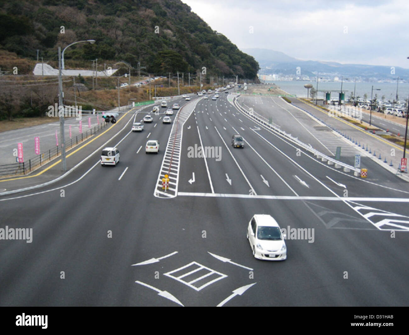 Route 10 Betsudai is a notable road in Japan that connects several key ...