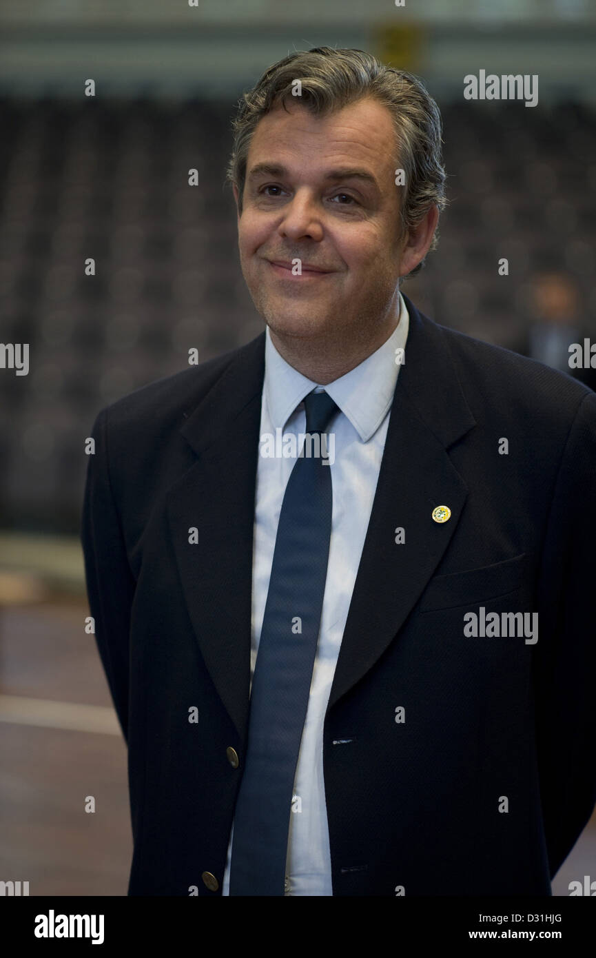 Ralph klein hi-res stock photography and images - Alamy