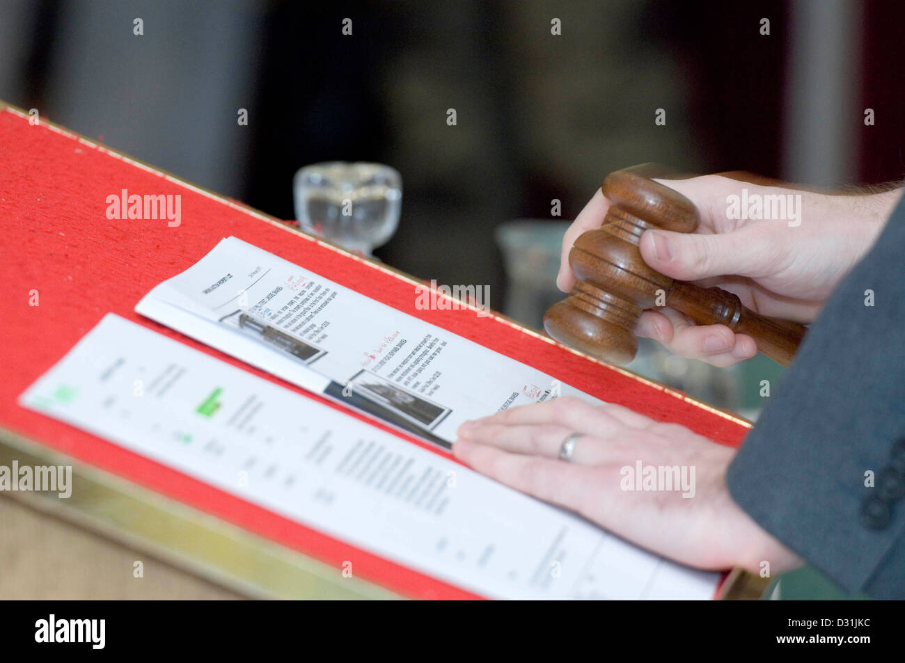 UK property auction details Stock Photo - Alamy