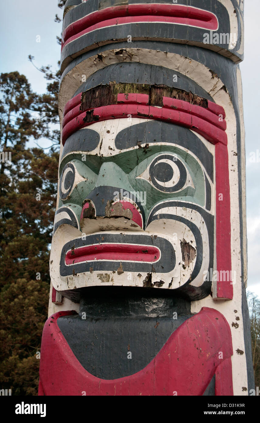 The face of the Cedar Man figure on the Totem Pole in the Valley ...