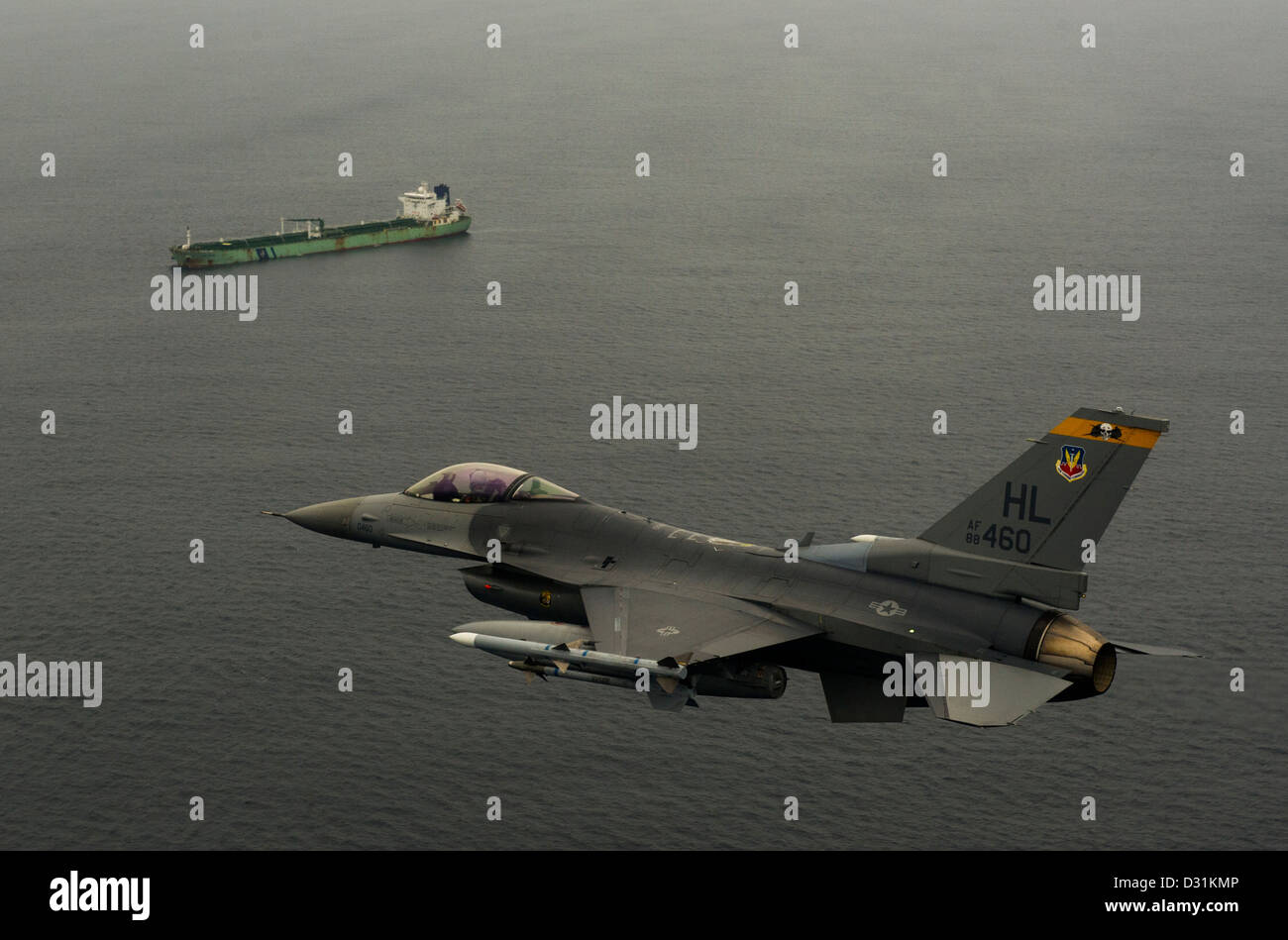 U.S. Air Force F-16 Fighting Falcon Stock Photo - Alamy
