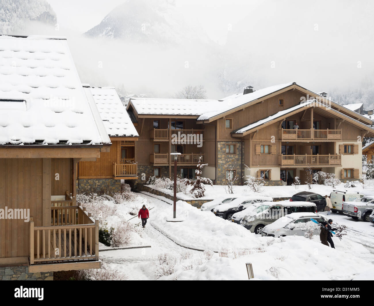 Ski villages hi-res stock photography and images - Alamy