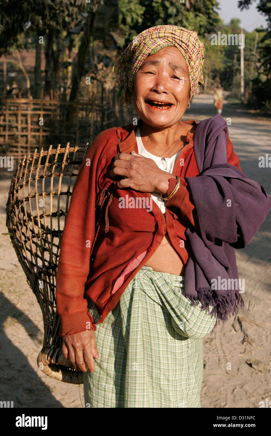 Mishing tribe hi-res stock photography and images - Alamy