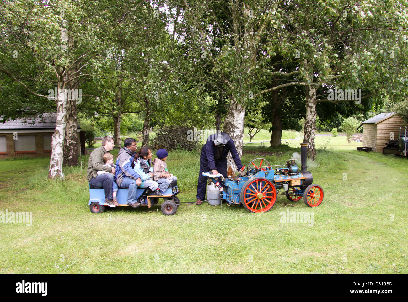 Traction engine trailer hi-res stock photography and images - Alamy