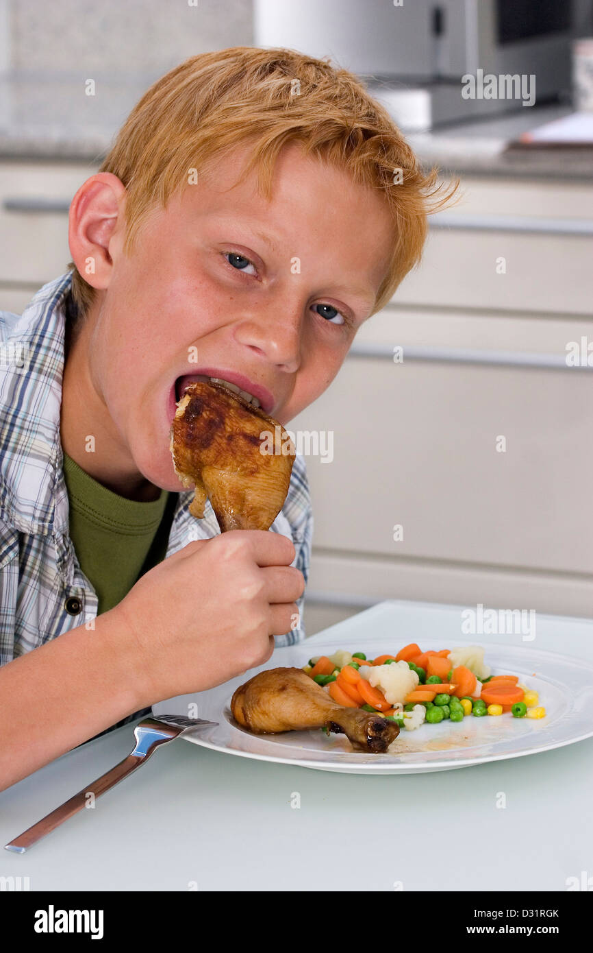 Eating Chicken Leg High Resolution Stock Photography and Images - Alamy