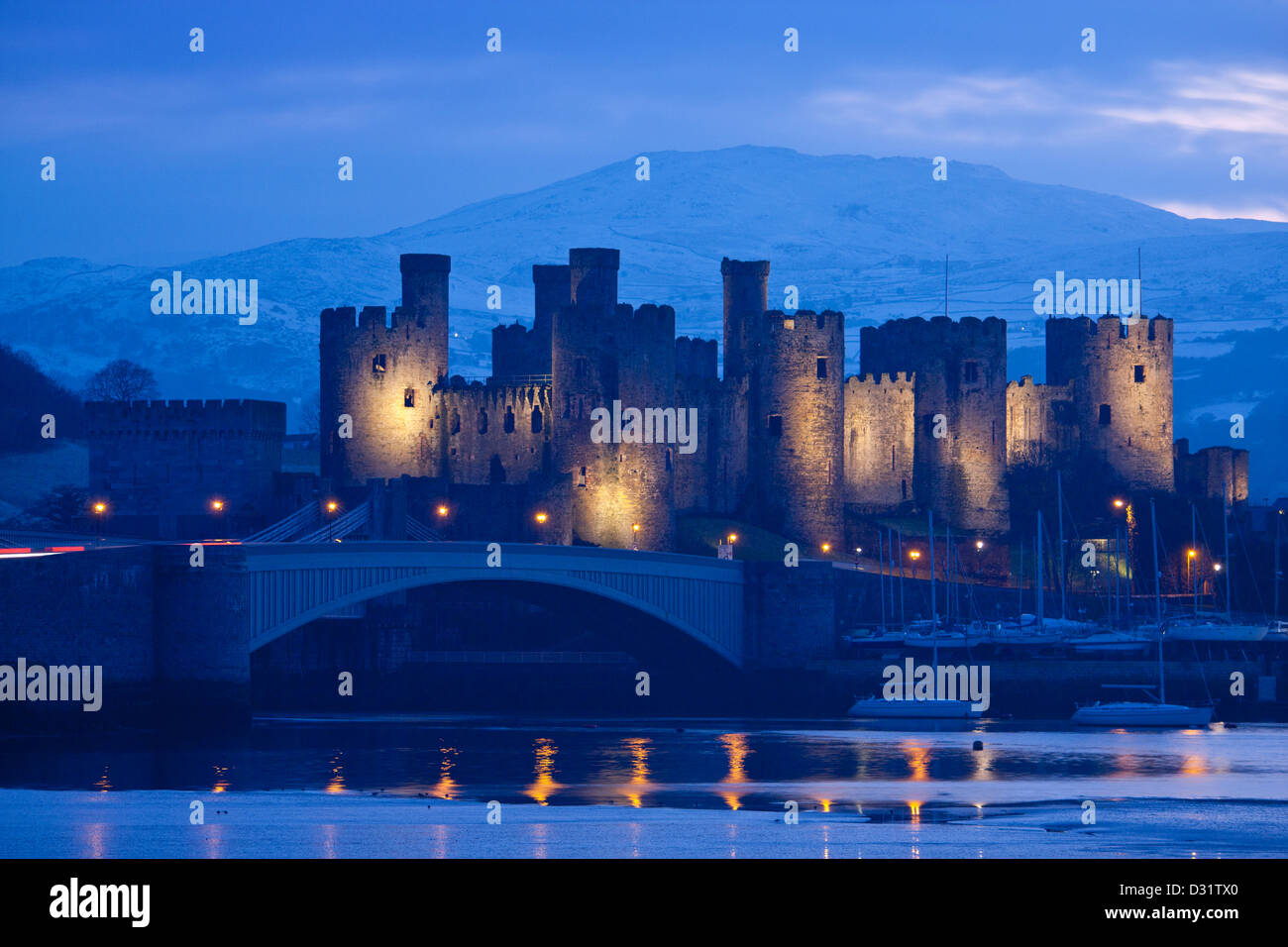 Conwy castle winter hi-res stock photography and images - Alamy