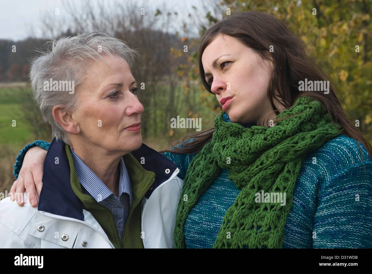 Grown up daughter and mother comfort hi-res stock photography and ...