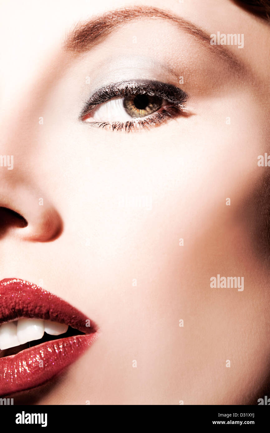 beautiful woman face with perfect make up Stock Photo - Alamy