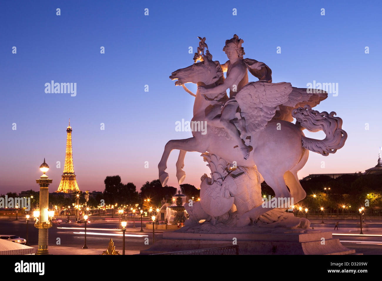 MERCURY RIDING PEGASUS STATUE PLACE DE LA CONCORDE PARIS FRANCE Stock ...