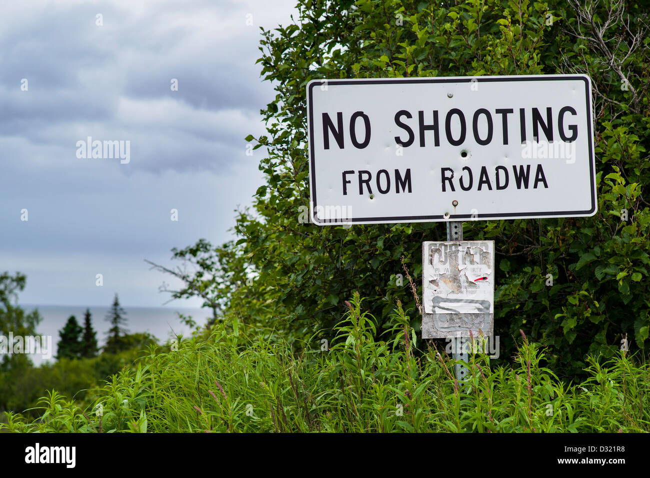 No shooting sign hi-res stock photography and images - Alamy
