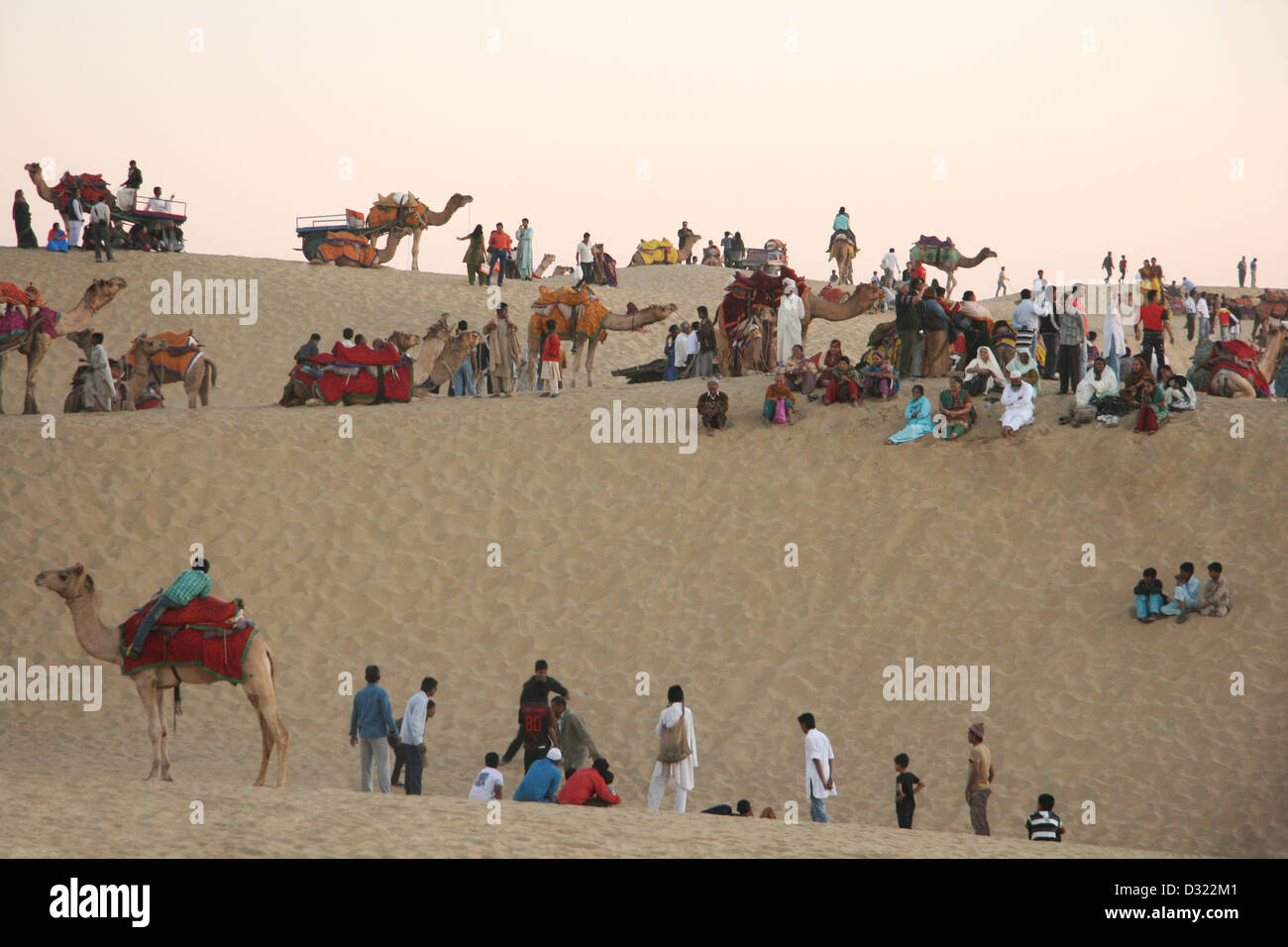 Outskirts of town in desert hi-res stock photography and images - Alamy