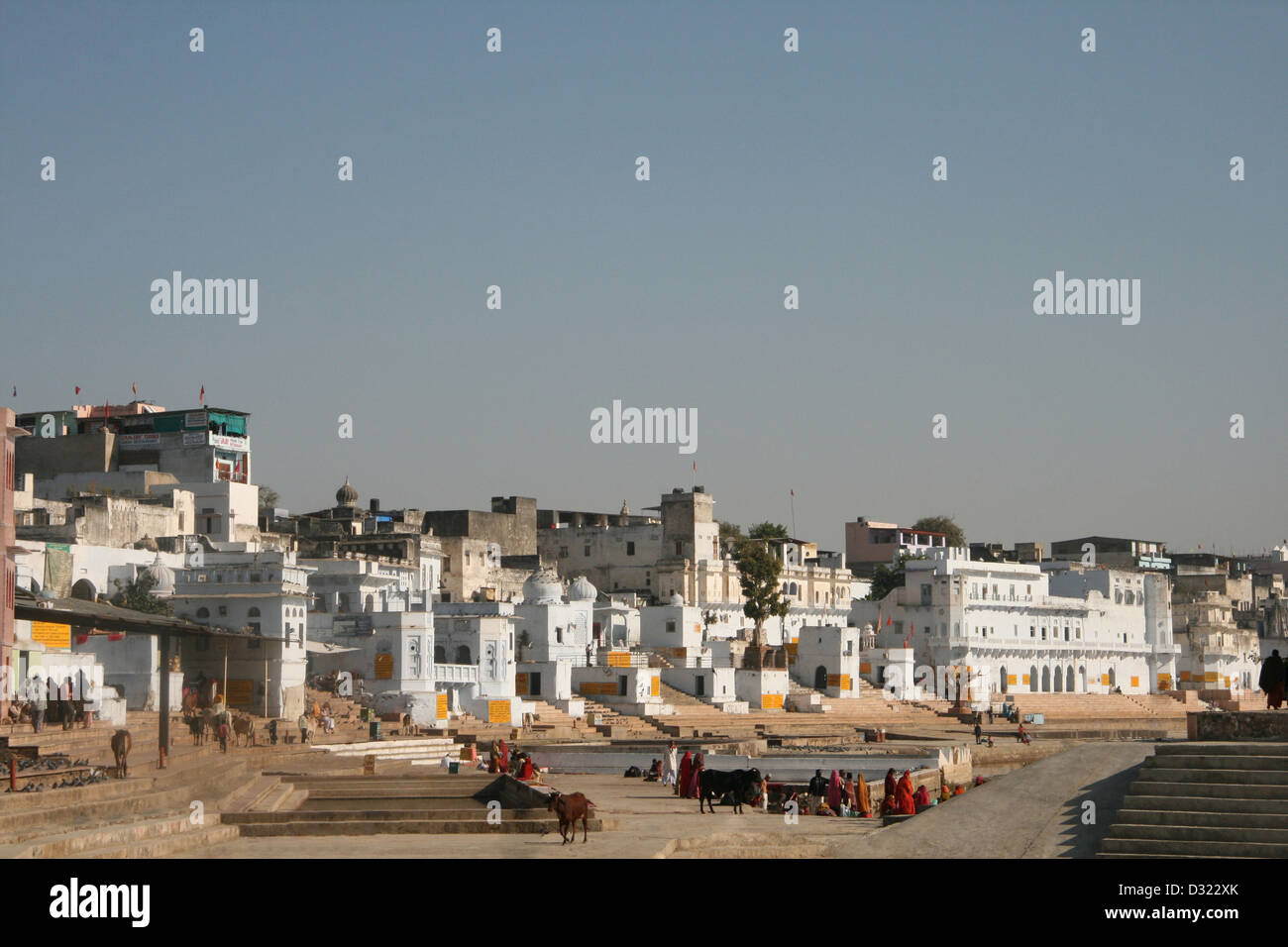 Holy Pushkar Lake & Bathing Ghats, Pushkar, Rajasthan, India Stock ...