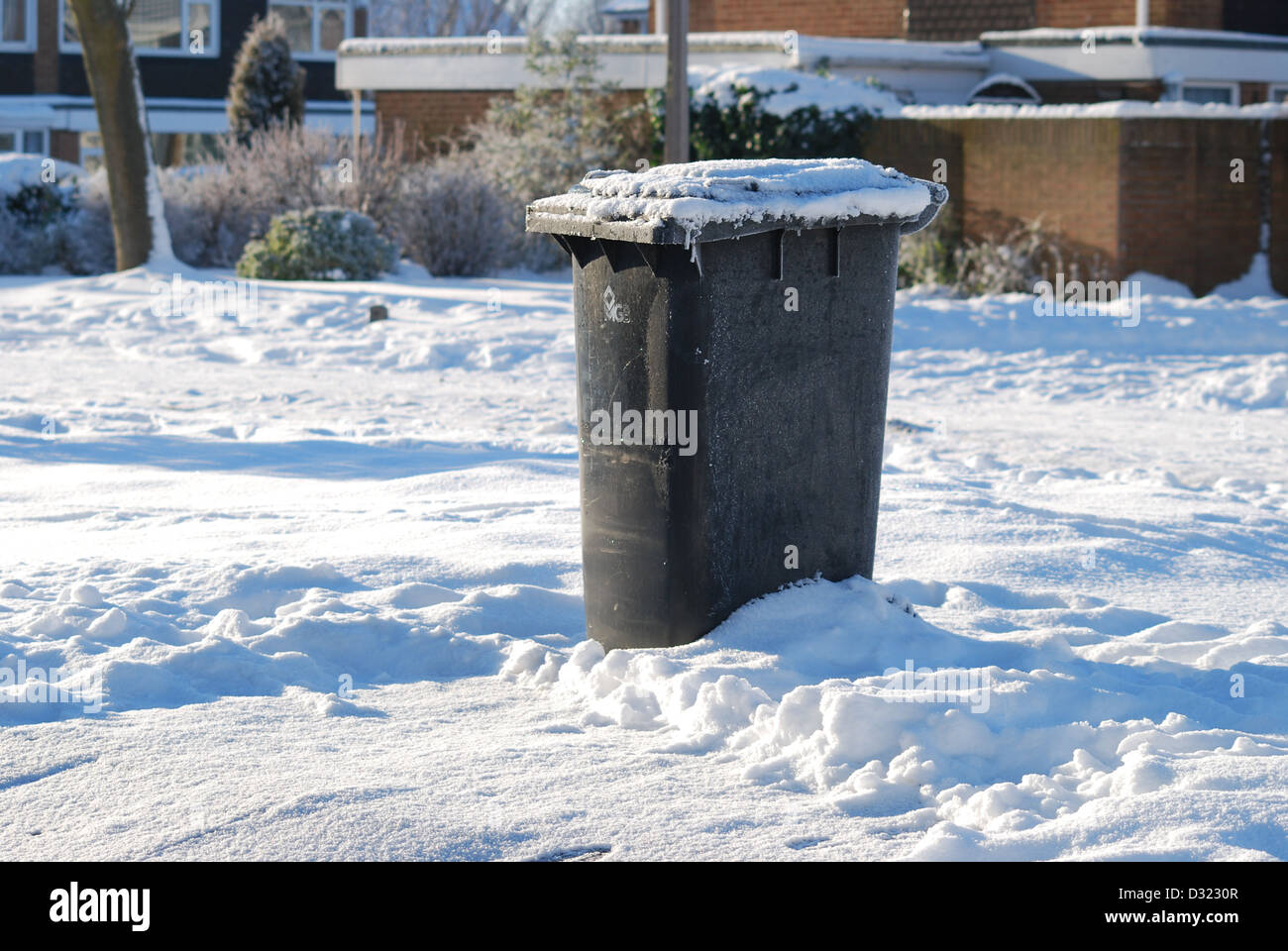 Bright dustbin hi-res stock photography and images - Alamy
