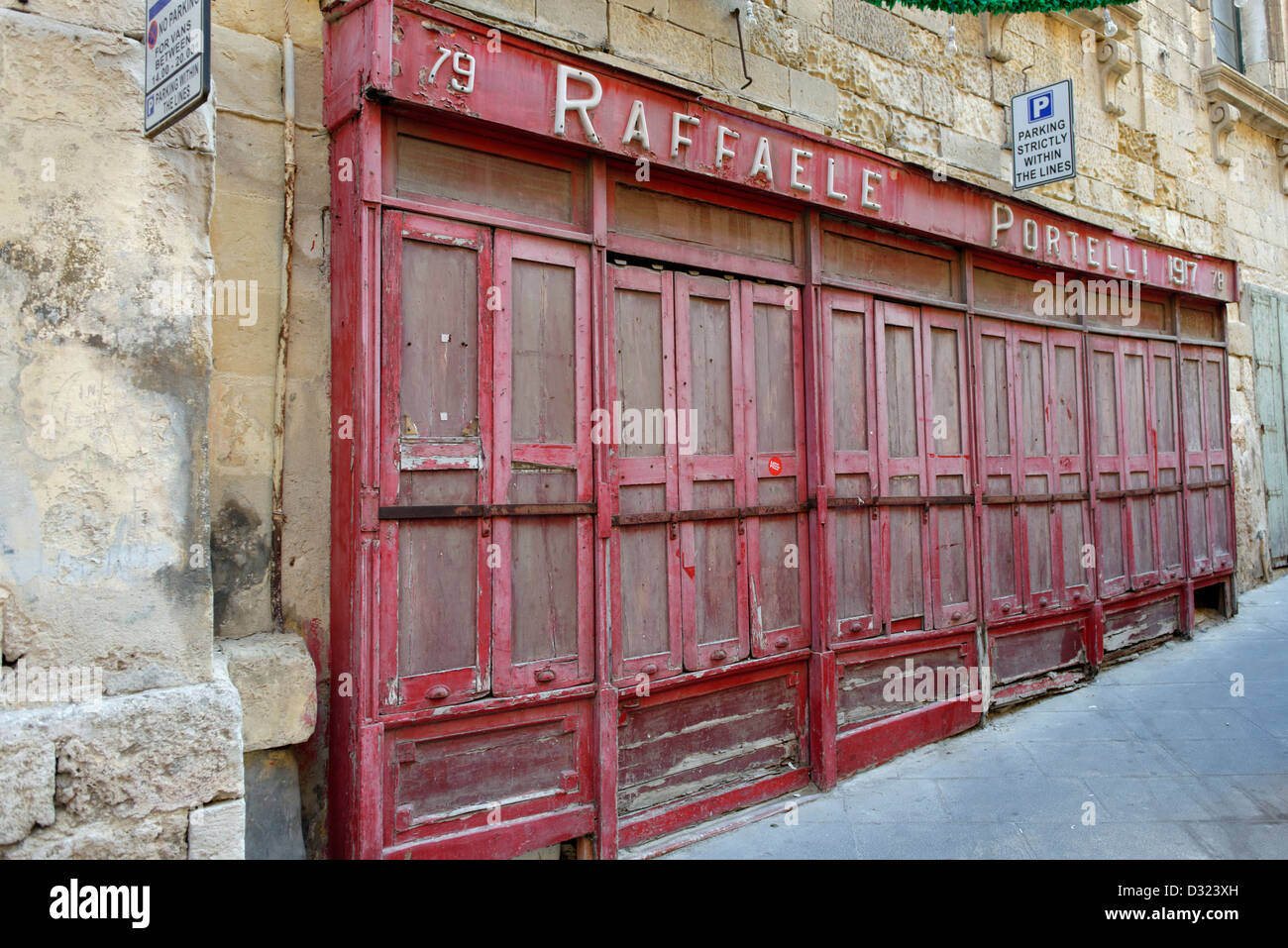 Portelli Stock Photos & Portelli Stock Images - Alamy