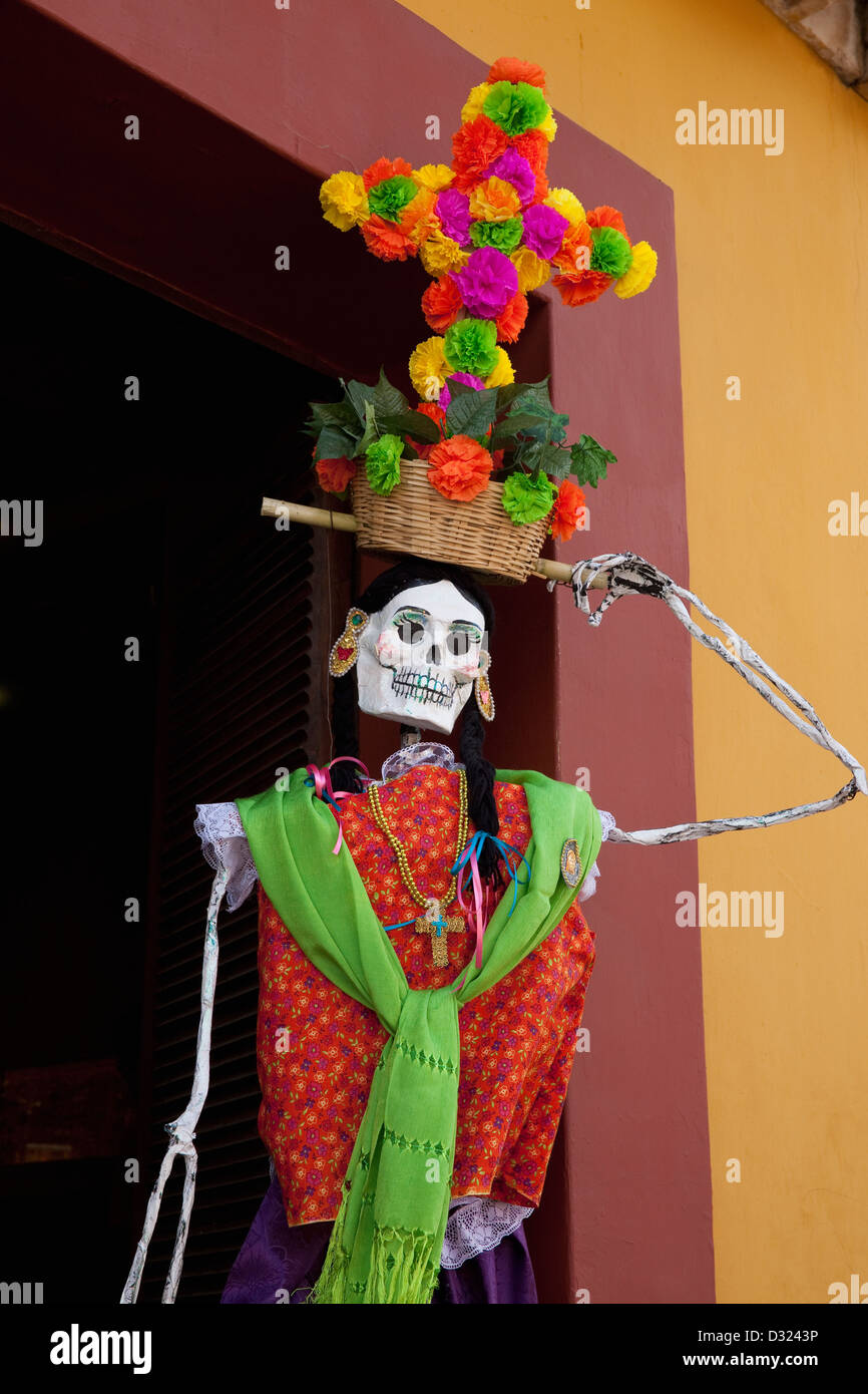 Skeleton oaxaca mexico festival hi-res stock photography and images - Alamy