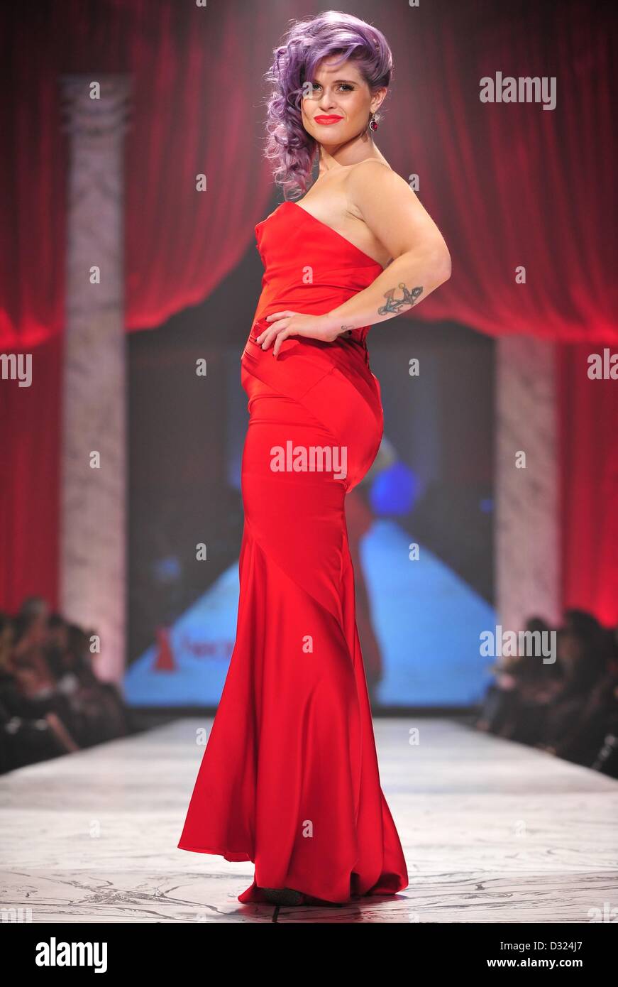 Kelly Osbourne on the runway for The Heart Truth's Red Dress Collection ...