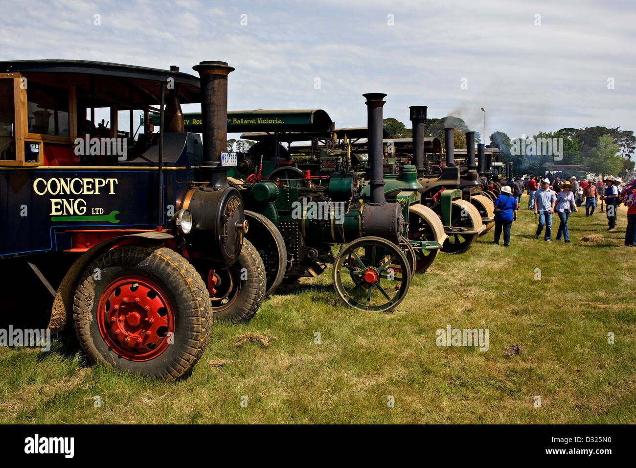 Lake goldsmith 100th steam rally hi-res stock photography and images ...